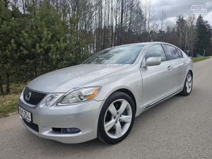 Pelēks Lexus GS 300h 2006 Viļņa, ar dzinēja tilpumu 3.00 L un nobraukumu 332 tūkst. km par 3400 €, foto 3 vietnē AUTOMOTO.COM.LV
