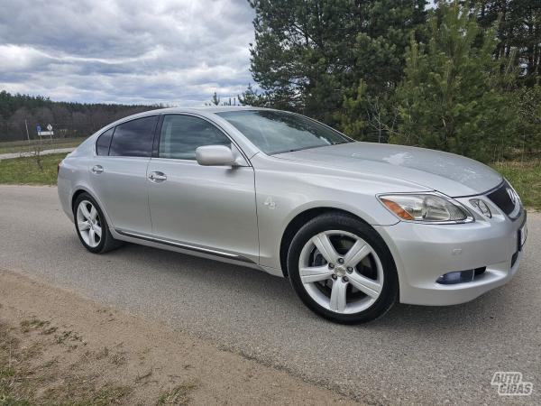Grey Lexus GS 300h 2006 in Vilnius, with an engine capacity of 3.00 L and mileage of 332 thousand km for 3400 €, photo 4 on AUTOMOTO.COM.LV