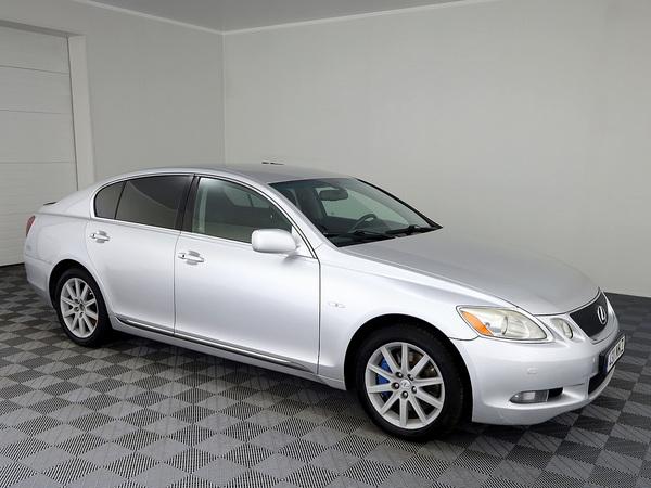Pelēks Lexus GS 300h 2006 Tallina, ar dzinēja tilpumu 3.00 L un nobraukumu 299 tūkst. km par 2299 €, foto 1 vietnē AUTOMOTO.COM.LV