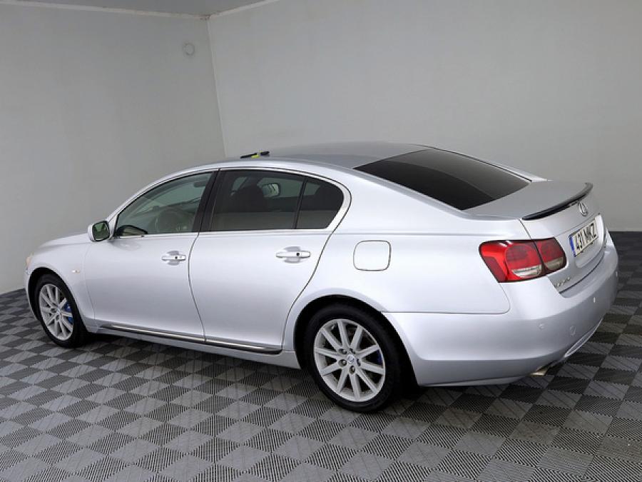 Pelēks Lexus GS 300h 2006 Tallina, ar dzinēja tilpumu 3.00 L un nobraukumu 299 tūkst. km par 2299 €, foto 5 vietnē AUTOMOTO.COM.LV