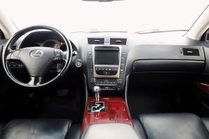 Pelēks Lexus GS 300h 2006 Tallina, ar dzinēja tilpumu 3.00 L un nobraukumu 299 tūkst. km par 2299 €, foto 6 vietnē AUTOMOTO.COM.LV