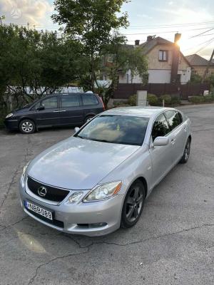 Pelēks Lexus GS 300h 2007 Viļņa, ar dzinēja tilpumu 3.00 L un nobraukumu 340 tūkst. km par 2450 €, foto  vietnē AUTOMOTO.COM.LV