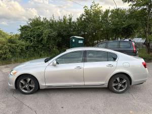 Grey Lexus GS 300h 2007 in Vilnius, with an engine capacity of 3.00 L and mileage of 340 thousand km for 2450 €, photo 10 on AUTOMOTO.COM.LV