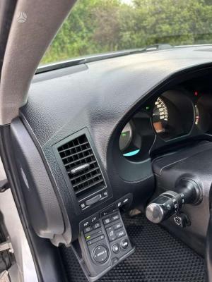 Grey Lexus GS 300h 2007 in Vilnius, with an engine capacity of 3.00 L and mileage of 340 thousand km for 2450 €, photo 17 on AUTOMOTO.COM.LV