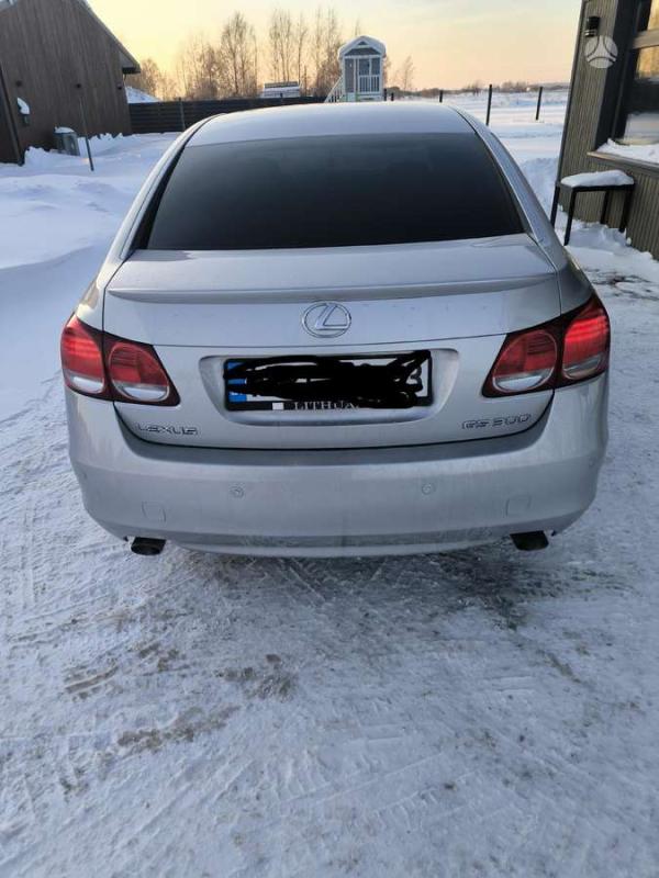 Grey Lexus GS 300h 2008 in Klaipeda, with an engine capacity of 3.00 L and mileage of 273 thousand km for 4600 €, photo 2 on AUTOMOTO.COM.LV