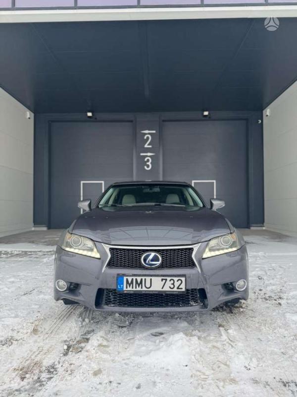 Pelēks Lexus GS 300h 2014 Viļņa, ar dzinēja tilpumu 2.49 L un nobraukumu 470 tūkst. km par 10500 €, foto 2 vietnē AUTOMOTO.COM.LV