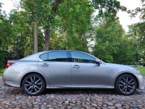 Grey Lexus GS 300h 2016 in Kaunas, with an engine capacity of 2.49 L and mileage of 249 thousand km for 15999 €, photo 11 on AUTOMOTO.COM.LV