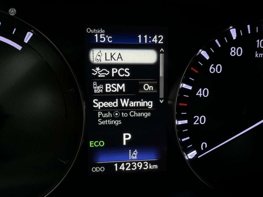 Pelēks Lexus GS 300h 2017 Viļņa, ar dzinēja tilpumu 2.50 L un nobraukumu 142 tūkst. km par 21550 €, foto 9 vietnē AUTOMOTO.COM.LV