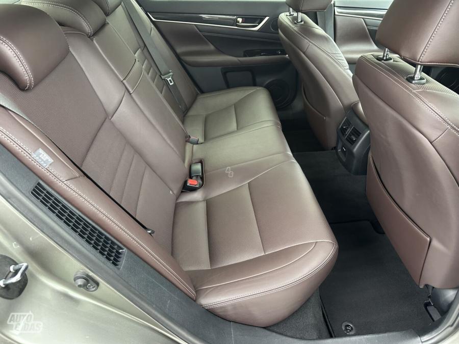 Серый Лексус GS 300h 2017 в Авиженяй, объемом двигателя 2.50 л и пробегом 142 тыс. км за 21550 €, фото 6 на AUTOMOTO.COM.LV