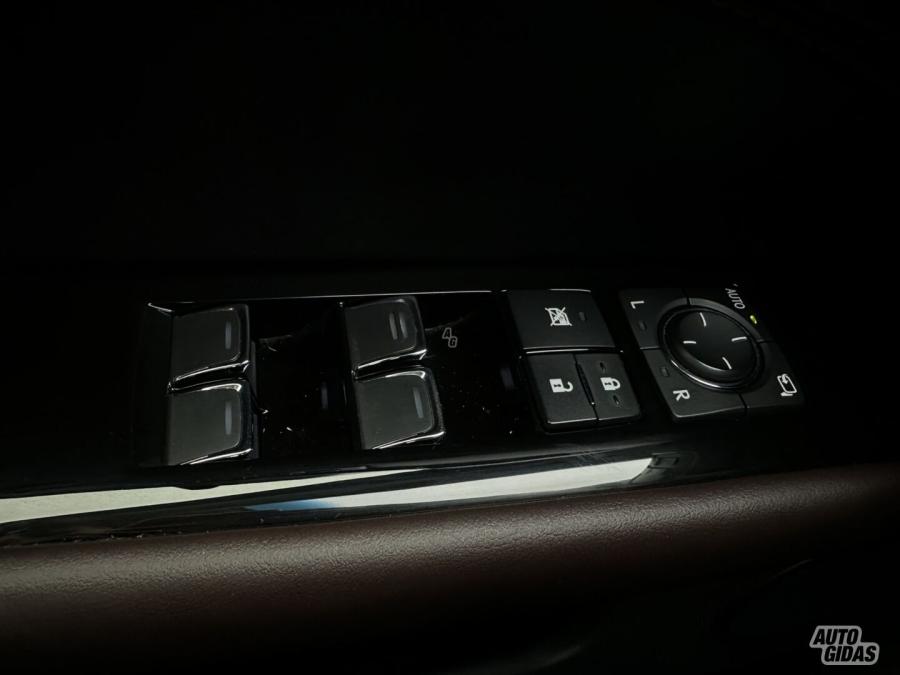 Серый Лексус GS 300h 2017 в Авиженяй, объемом двигателя 2.50 л и пробегом 142 тыс. км за 21550 €, фото 26 на AUTOMOTO.COM.LV