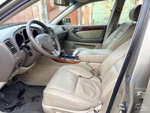 Lexus GS 300h 1999 in Klaipeda, with an engine capacity of 3.00 L and mileage of 187 thousand km for 2800 €, photo 8 on AUTOMOTO.COM.LV
