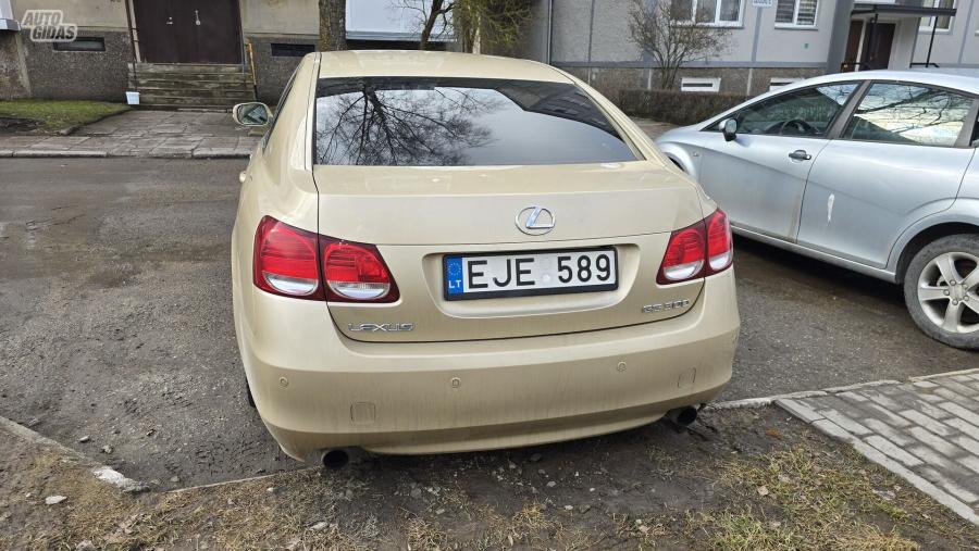 Lexus GS 300h 2008 in Vilnius, with an engine capacity of 3.00 L and mileage of 344 thousand km for 2700 €, photo 4 on AUTOMOTO.COM.LV