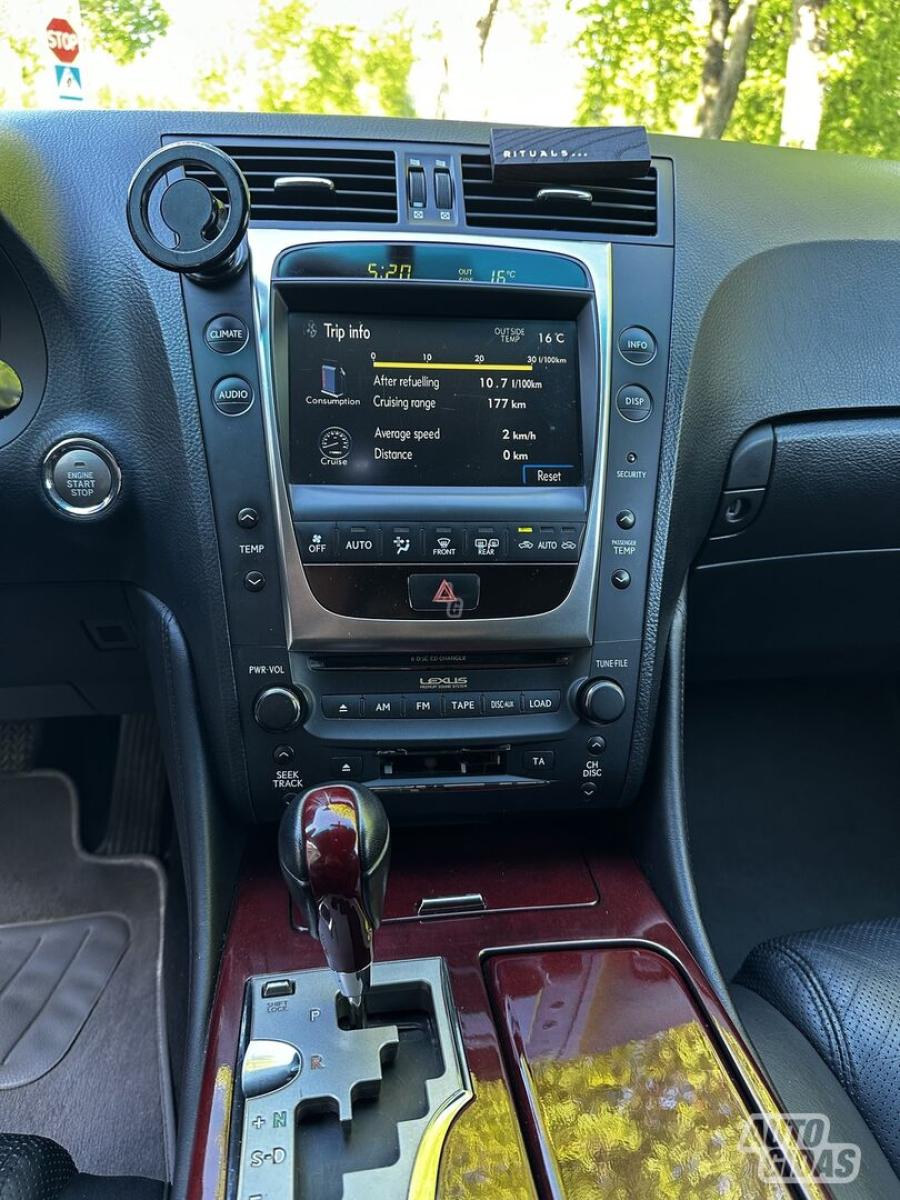 Lexus GS 300h 2008 in Klaipeda, with an engine capacity of 3.00 L and mileage of 476 thousand km for 2000 €, photo 11 on AUTOMOTO.COM.LV
