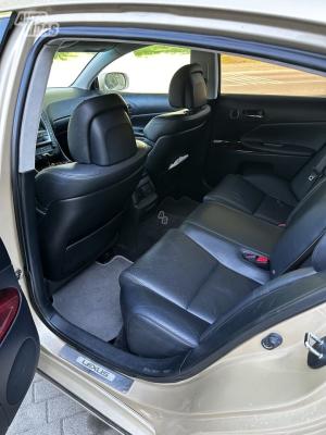 Lexus GS 300h 2008 in Klaipeda, with an engine capacity of 3.00 L and mileage of 476 thousand km for 2000 €, photo 13 on AUTOMOTO.COM.LV