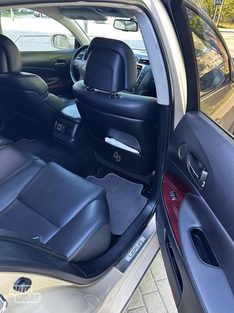 Lexus GS 300h 2008 in Klaipeda, with an engine capacity of 3.00 L and mileage of 476 thousand km for 2000 €, photo 14 on AUTOMOTO.COM.LV