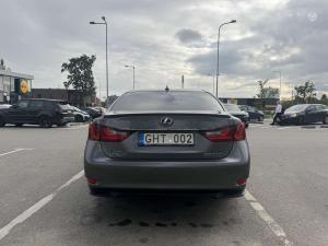 Lexus GS 300h 2014 in Vilnius, with an engine capacity of 2.49 L and mileage of 480 thousand km for 10500 €, photo 6 on AUTOMOTO.COM.LV