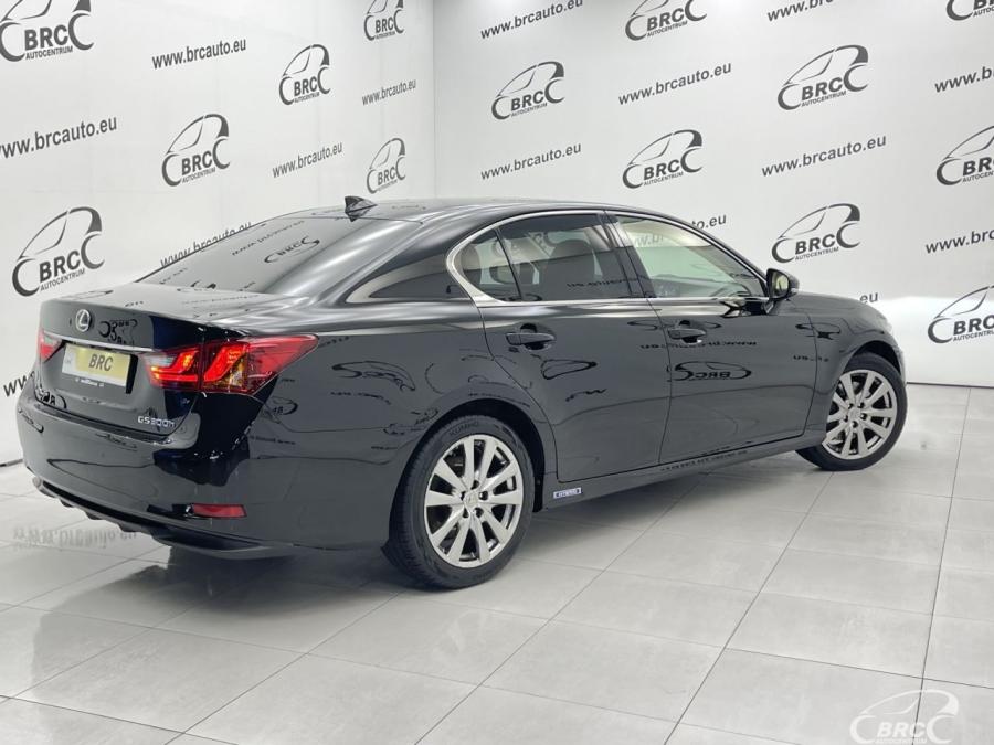 Lexus GS 300h 2015 in Vilnius, with an engine capacity of 2.49 L and mileage of 206 thousand km for 14100 €, photo 3 on AUTOMOTO.COM.LV