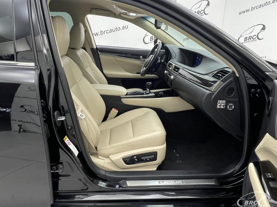 Lexus GS 300h 2015 in Vilnius, with an engine capacity of 2.49 L and mileage of 206 thousand km for 14100 €, photo 5 on AUTOMOTO.COM.LV