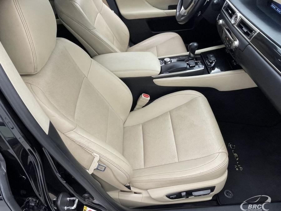 Lexus GS 300h 2015 in Vilnius, with an engine capacity of 2.49 L and mileage of 206 thousand km for 14100 €, photo 6 on AUTOMOTO.COM.LV