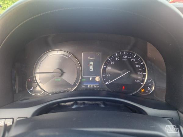 Lexus GS 300h 2017 in Vilnius on AUTOMOTO.COM.LV Lexus GS 300h 2017 in Vilnius, with an engine capacity of 2.50 L and mileage of 350 thousand km for 10900 €, photo 11 on AUTOMOTO.COM.LV