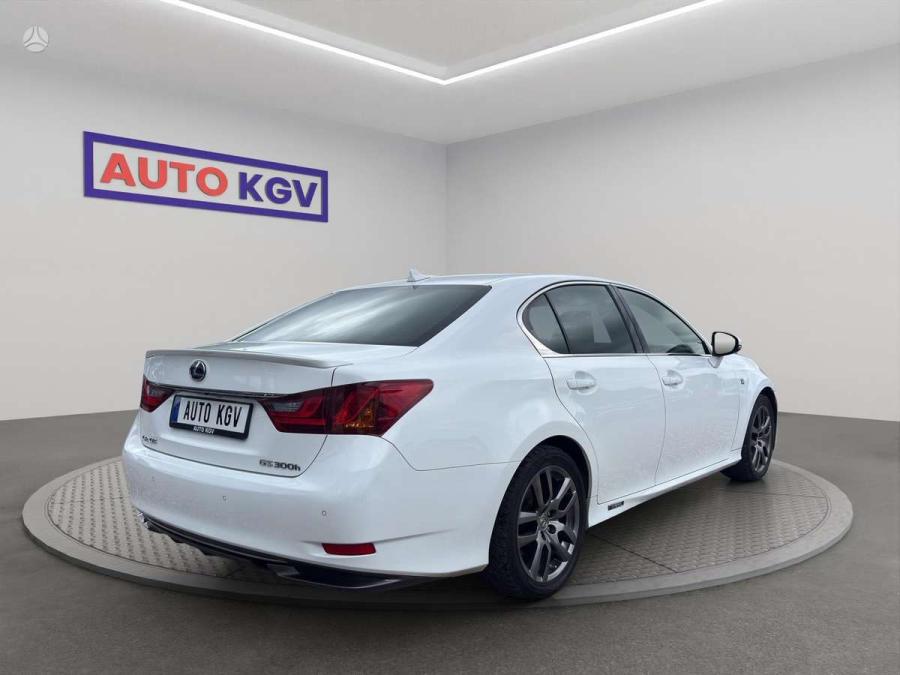 Белый Лексус GS 300h 2014 в Каунас, объемом двигателя 2.50 л и пробегом 148 тыс. км за 14499 €, фото 6 на AUTOMOTO.COM.LV