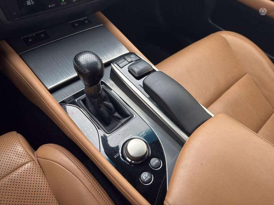 Белый Лексус GS 300h 2014 в Каунас, объемом двигателя 2.50 л и пробегом 148 тыс. км за 14499 €, фото 15 на AUTOMOTO.COM.LV