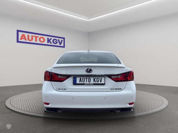 Белый Лексус GS 300h 2014 в Каунас, объемом двигателя 2.50 л и пробегом 148 тыс. км за 13999 €, фото 5 на AUTOMOTO.COM.LV