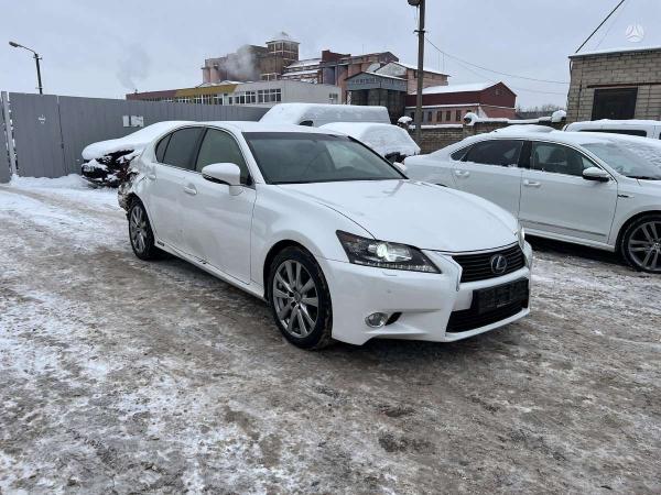 Balts Lexus GS 300h 2015 Kauņa, ar dzinēja tilpumu 2.49 L un nobraukumu 88 tūkst. km par 8800 €, foto 2 vietnē AUTOMOTO.COM.LV