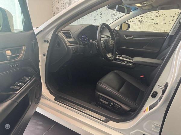 Balts Lexus GS 300h 2018 Kauņa, ar dzinēja tilpumu 2.49 L un nobraukumu 172 tūkst. km par 21900 €, foto 7 vietnē AUTOMOTO.COM.LV