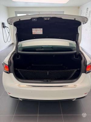 Balts Lexus GS 300h 2018 Kauņa, ar dzinēja tilpumu 2.49 L un nobraukumu 172 tūkst. km par 21900 €, foto 9 vietnē AUTOMOTO.COM.LV