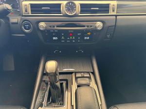 Balts Lexus GS 300h 2018 Kauņa, ar dzinēja tilpumu 2.49 L un nobraukumu 172 tūkst. km par 21900 €, foto 10 vietnē AUTOMOTO.COM.LV