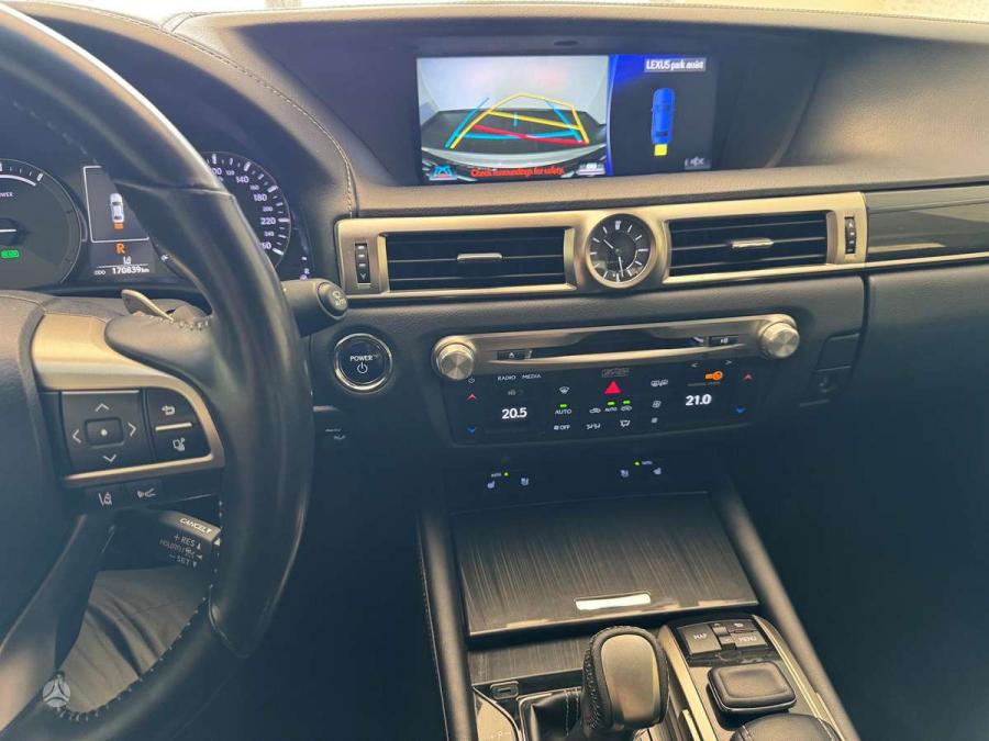 Balts Lexus GS 300h 2018 Kauņa, ar dzinēja tilpumu 2.49 L un nobraukumu 172 tūkst. km par 21900 €, foto 12 vietnē AUTOMOTO.COM.LV