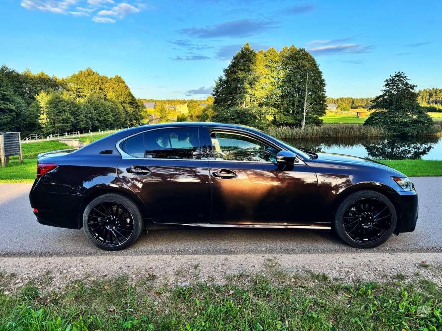 Brown Lexus GS 350 2014 in Vilnius, with an engine capacity of 3.46 L and mileage of 220 thousand km for 13500 €, photo 8 on AUTOMOTO.COM.LV