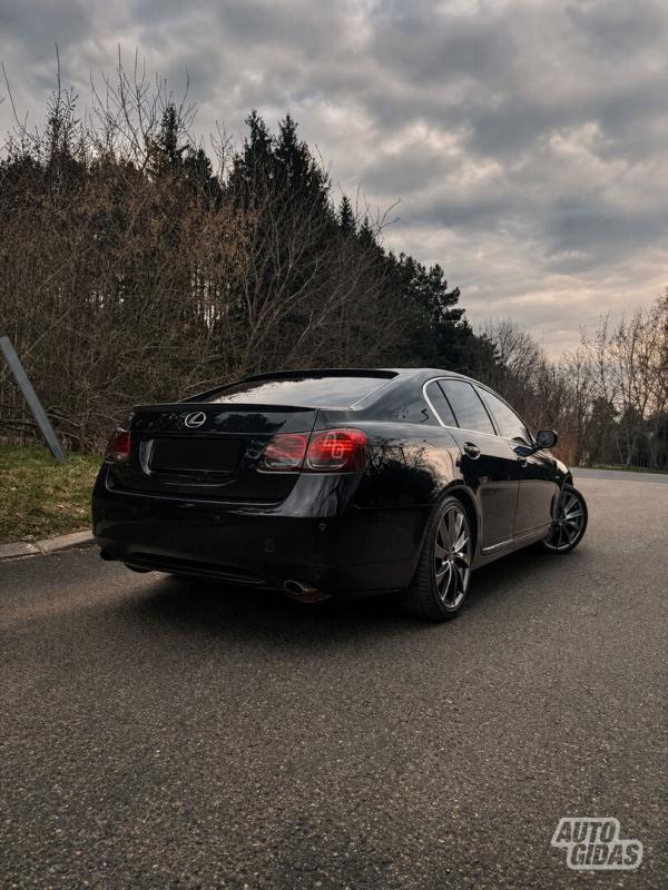 Melns Lexus GS 450h 2006 Viļņa, ar dzinēja tilpumu 3.50 L un nobraukumu 360 tūkst. km par 6600 €, foto 3 vietnē AUTOMOTO.COM.LV