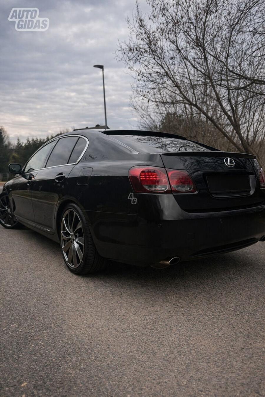 Melns Lexus GS 450h 2006 Viļņa, ar dzinēja tilpumu 3.50 L un nobraukumu 360 tūkst. km par 6600 €, foto 5 vietnē AUTOMOTO.COM.LV