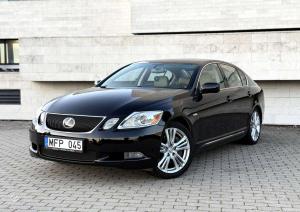 Melns Lexus GS 450h 2007 Kauņa, ar dzinēja tilpumu 3.46 L un nobraukumu 248 tūkst. km par 6500 €, foto  vietnē AUTOMOTO.COM.LV