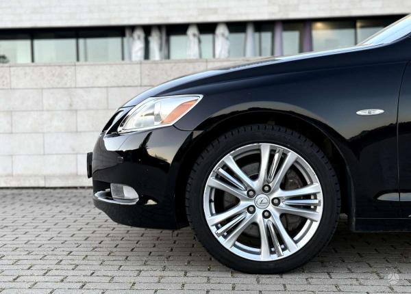 Black Lexus GS 450h 2007 in Kaunas, with an engine capacity of 3.46 L and mileage of 248 thousand km for 6500 €, photo 2 on AUTOMOTO.COM.LV