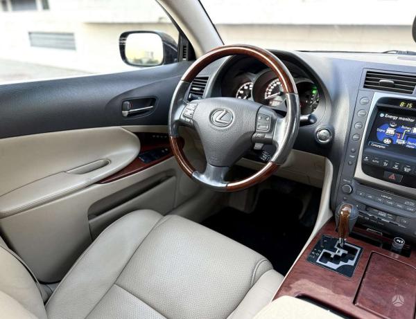 Black Lexus GS 450h 2007 in Kaunas, with an engine capacity of 3.46 L and mileage of 248 thousand km for 6500 €, photo 8 on AUTOMOTO.COM.LV