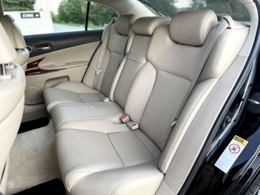 Melns Lexus GS 450h 2007 Kauņa, ar dzinēja tilpumu 3.46 L un nobraukumu 248 tūkst. km par 6500 €, foto 10 vietnē AUTOMOTO.COM.LV
