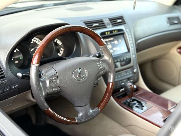 Black Lexus GS 450h 2007 in Kaunas, with an engine capacity of 3.46 L and mileage of 248 thousand km for 6500 €, photo 10 on AUTOMOTO.COM.LV