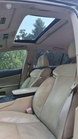 Black Lexus GS 450h 2007 in Vilnius, with an engine capacity of 3.46 L and mileage of 290 thousand km for 1999 €, photo 8 on AUTOMOTO.COM.LV