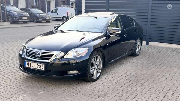 Melns Lexus GS 450h 2008 Viļņa, ar dzinēja tilpumu 3.50 L un nobraukumu 252 tūkst. km par 6800 €, foto 3 vietnē AUTOMOTO.COM.LV