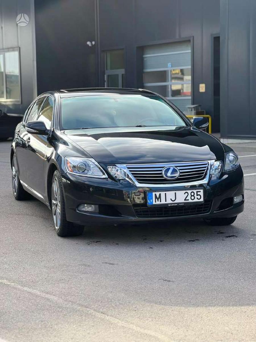 Black Lexus GS 450h 2008 in Vilnius, with an engine capacity of 3.50 L and mileage of 252 thousand km for 6800 €, photo 18 on AUTOMOTO.COM.LV