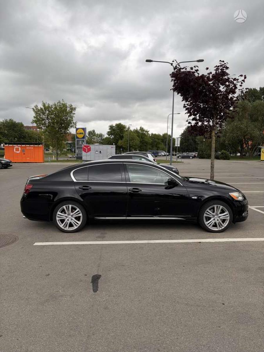 Black Lexus GS 450h 2008 in Klaipeda, with an engine capacity of 3.46 L and mileage of 370 thousand km for 3000 €, photo 6 on AUTOMOTO.COM.LV