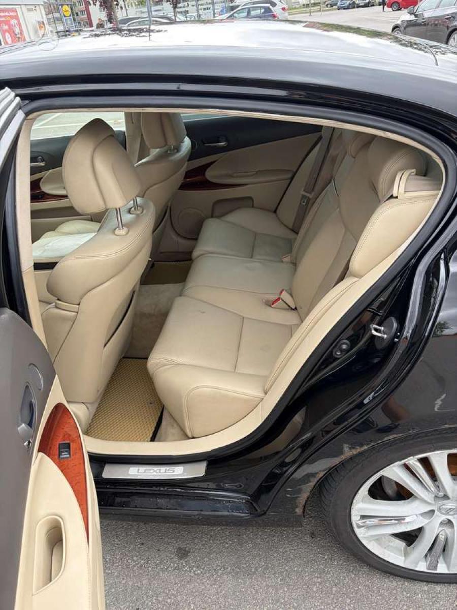 Black Lexus GS 450h 2008 in Klaipeda, with an engine capacity of 3.46 L and mileage of 370 thousand km for 3000 €, photo 11 on AUTOMOTO.COM.LV