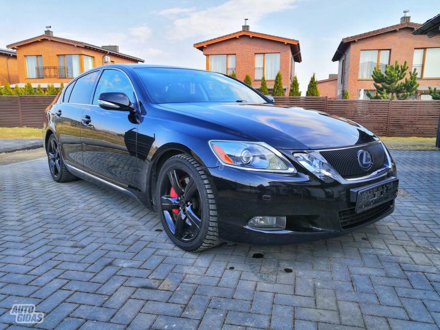 Melns Lexus GS 450h 2010 Viļņa, ar dzinēja tilpumu 3.50 L un nobraukumu 203 tūkst. km par 6300 €, foto 1 vietnē AUTOMOTO.COM.LV