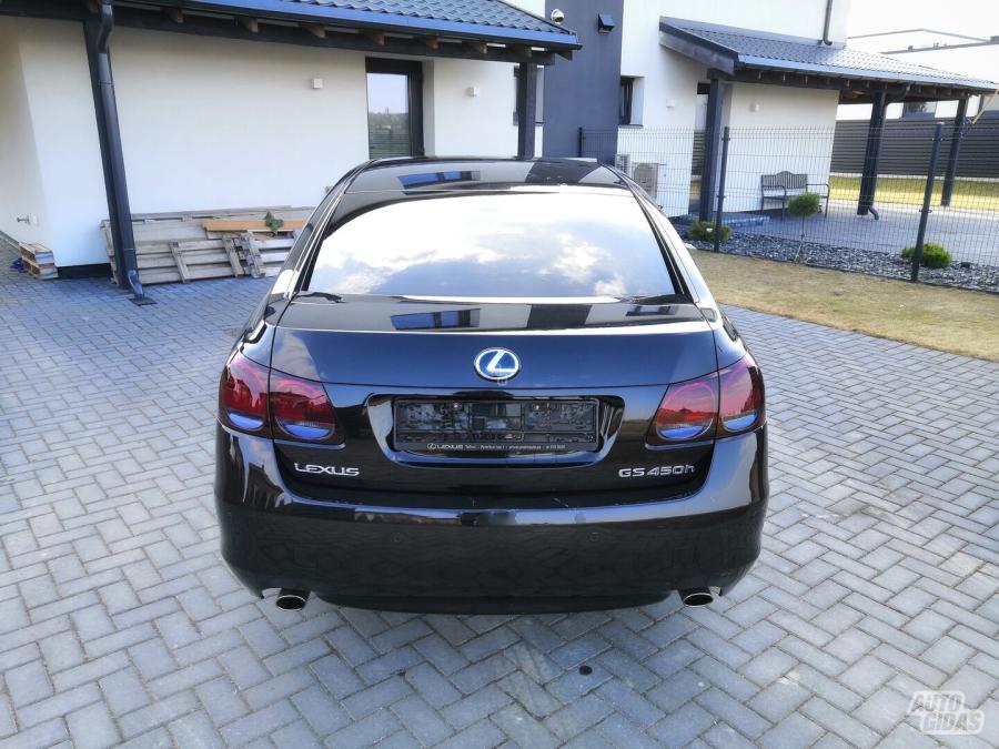 Melns Lexus GS 450h 2010 Viļņa, ar dzinēja tilpumu 3.50 L un nobraukumu 203 tūkst. km par 6300 €, foto 4 vietnē AUTOMOTO.COM.LV