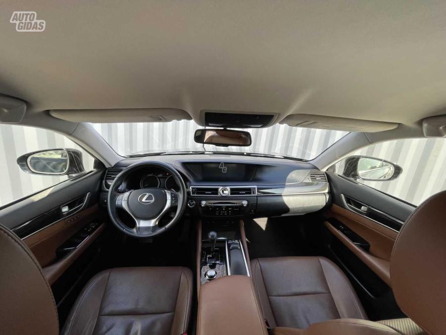 Black Lexus GS 450h 2013 in Vilnius, with an engine capacity of 3.50 L and mileage of 249 thousand km for 15900 €, photo 8 on AUTOMOTO.COM.LV