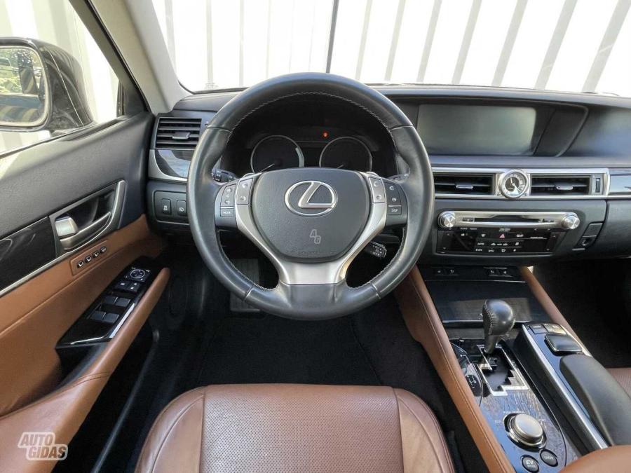 Black Lexus GS 450h 2013 in Vilnius, with an engine capacity of 3.50 L and mileage of 249 thousand km for 15900 €, photo 12 on AUTOMOTO.COM.LV