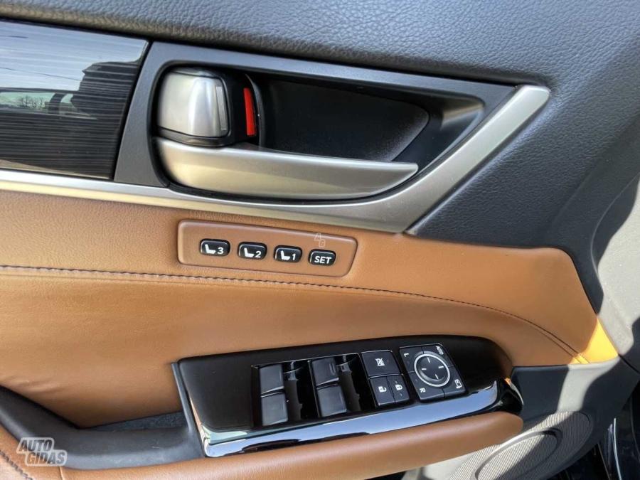 Black Lexus GS 450h 2013 in Vilnius, with an engine capacity of 3.50 L and mileage of 249 thousand km for 15900 €, photo 17 on AUTOMOTO.COM.LV